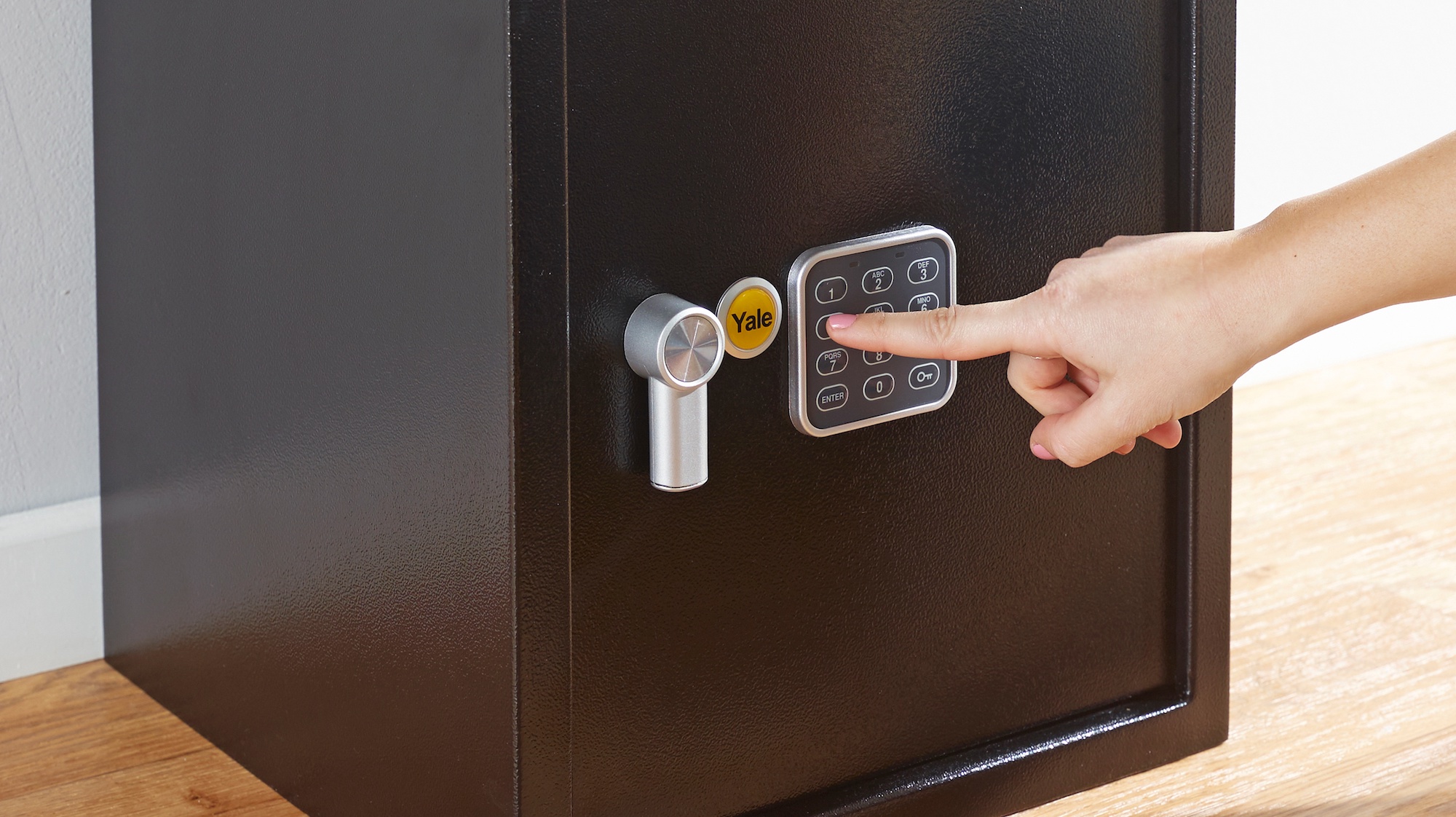 Troubleshooting your Value Safes | Support | Yale